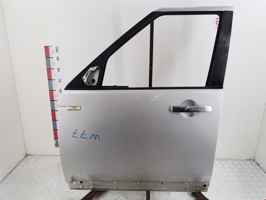 Дверь передняя левая Land Rover Discovery 3 LR016463 арт. 1699688