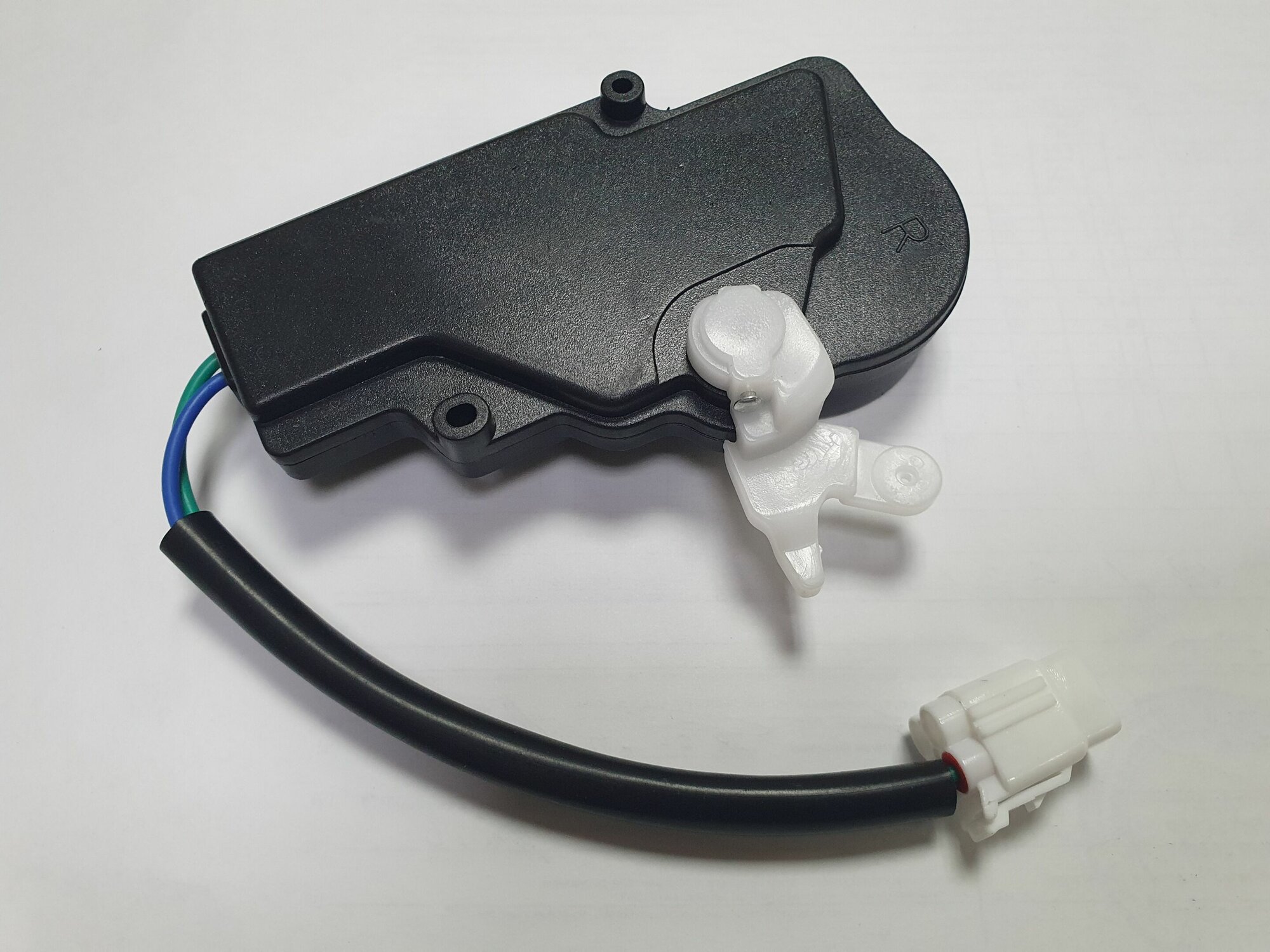 Электропривод замка двери передней правый Great Wall Hover H3 рестайлинг (2014-2016) [2.0 16V 5MT внедорожник 4X4] 3787220K00