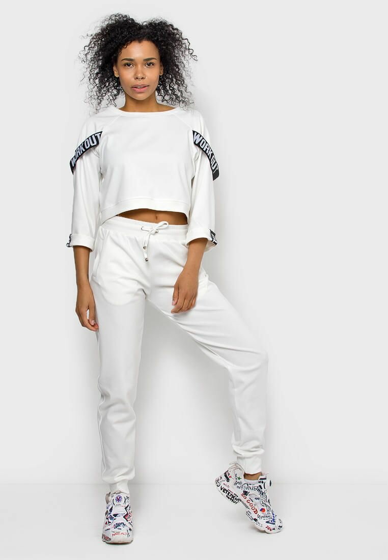 Костюм спортивный