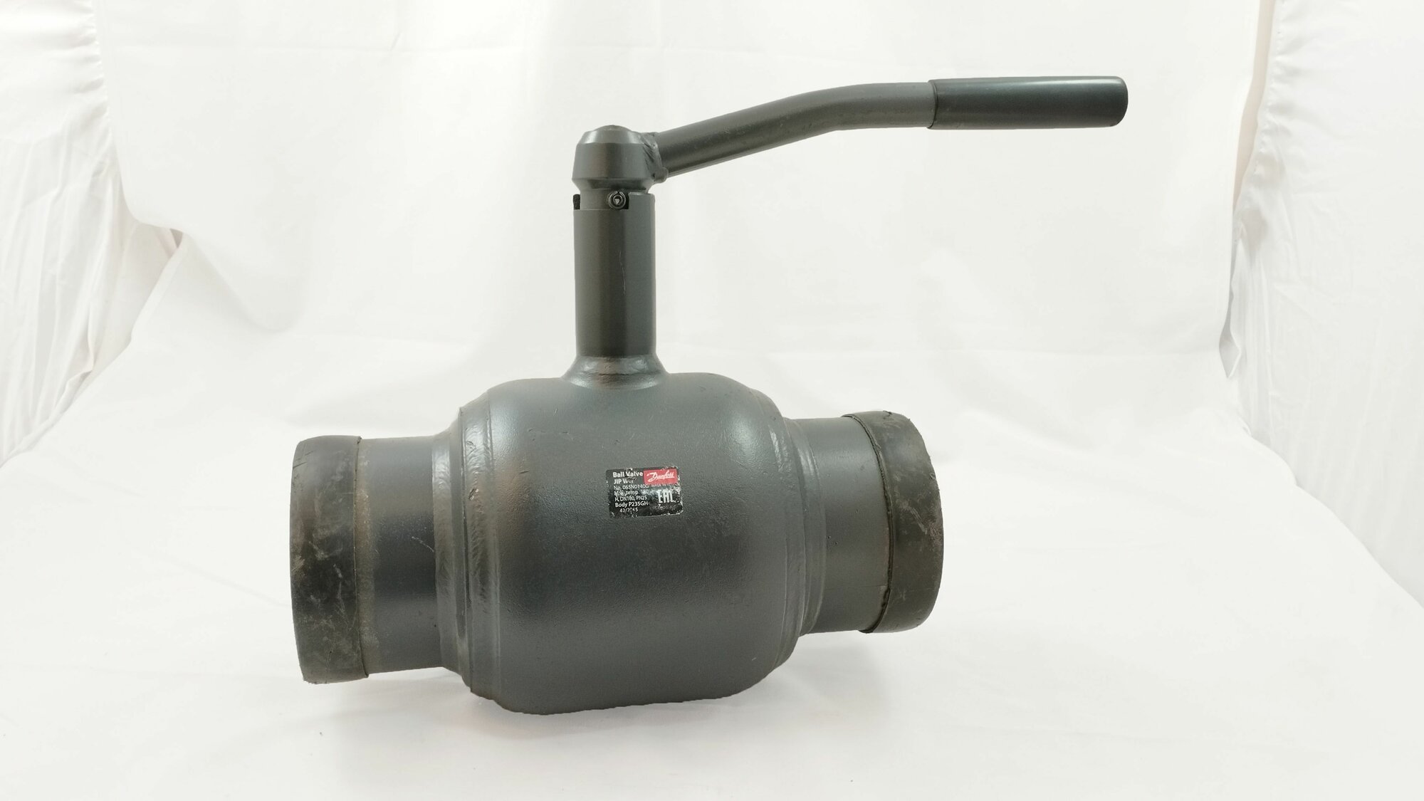 065N0140G Danfoss DN100 Кран шаровой с рукояткой под приварку