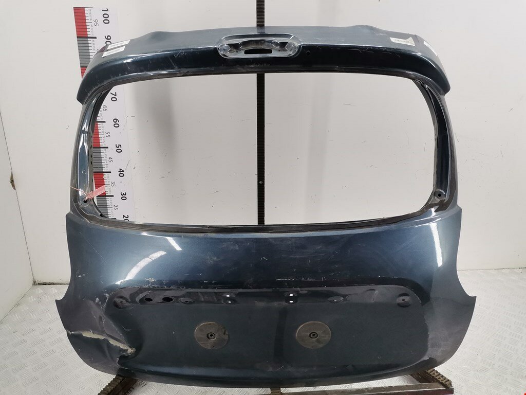 Крышка багажника (дверь багажника) Nissan Juke K01001E арт. 1790626