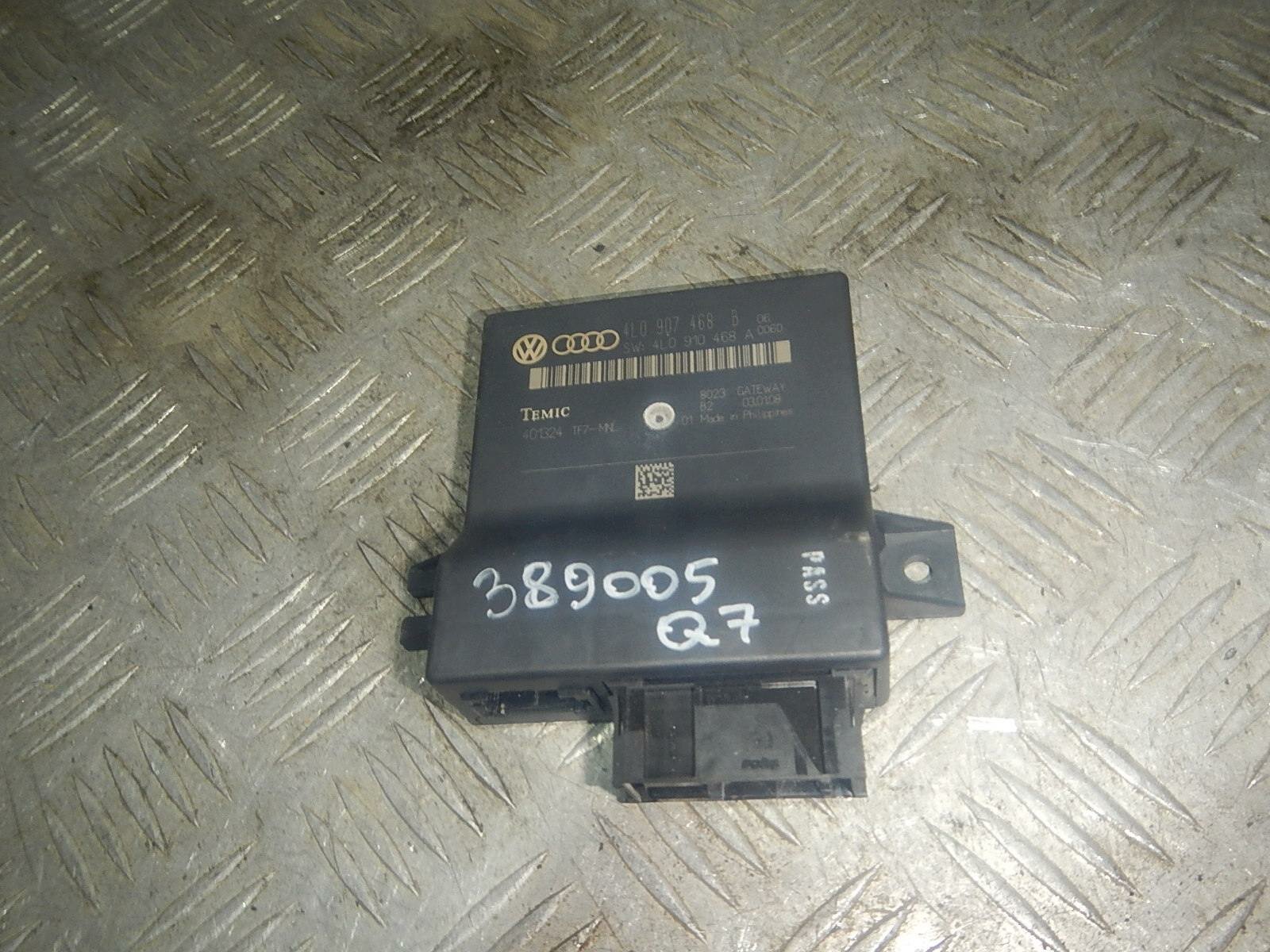 Б/У Блок электронный, Audi (Ауди)-Q7 (4L) (05-15) AUDI Q7 (4L) (05-15) диагностический интерфейс ШИ Без повреждений. 3890...