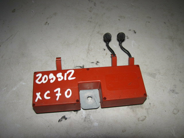 Б/У Антенна, Volvo (Вольво)-XC70 (00-06) VOLVO XC70 (00-06) с разбора целый 209912 VOLVO арт. 8637602