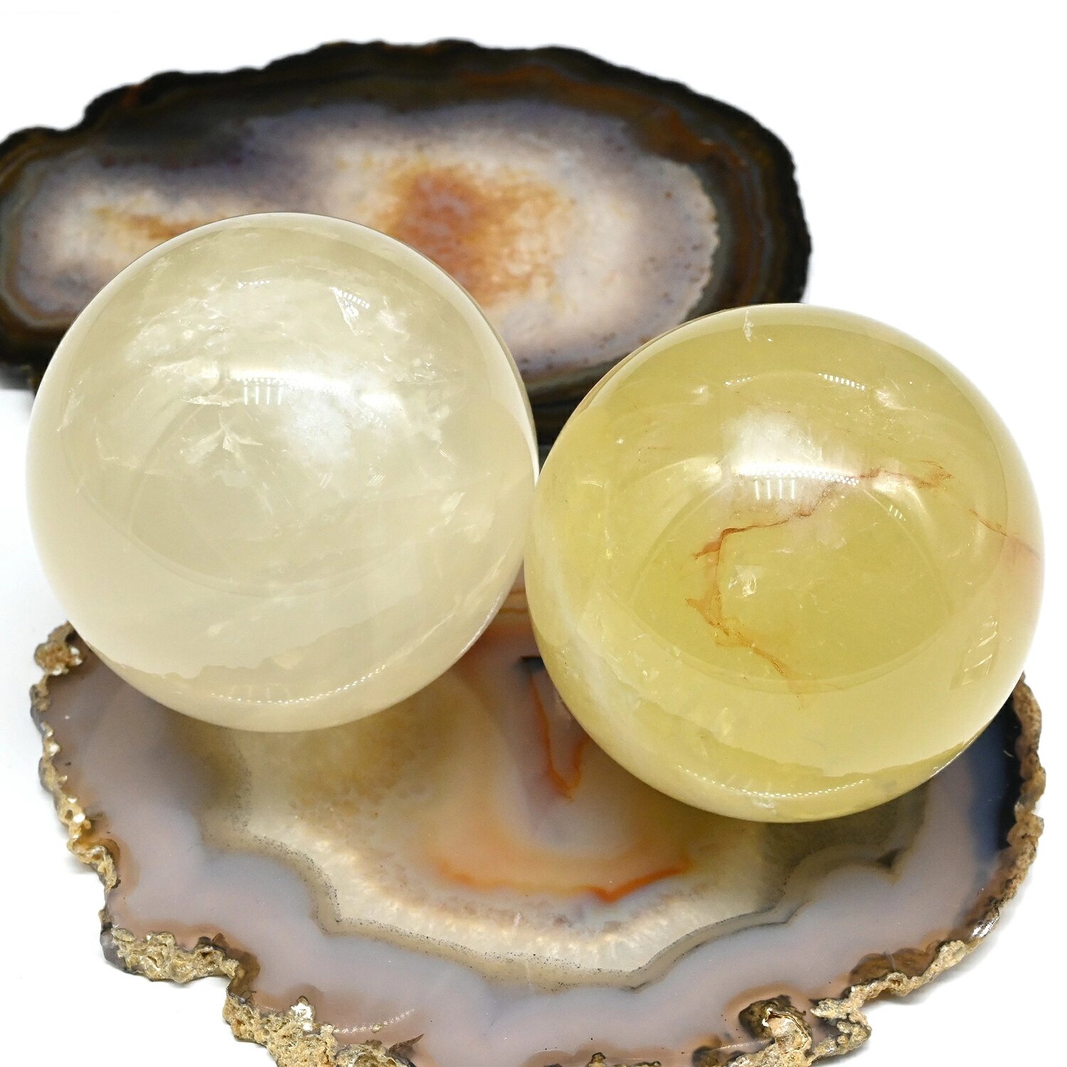 Шар из лимонного кварца (цитрин), диаметр 50мм, 174-185г .