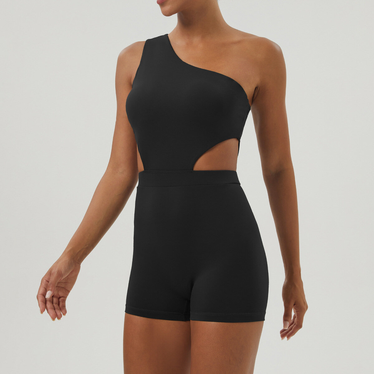 Комбинезон спортивный