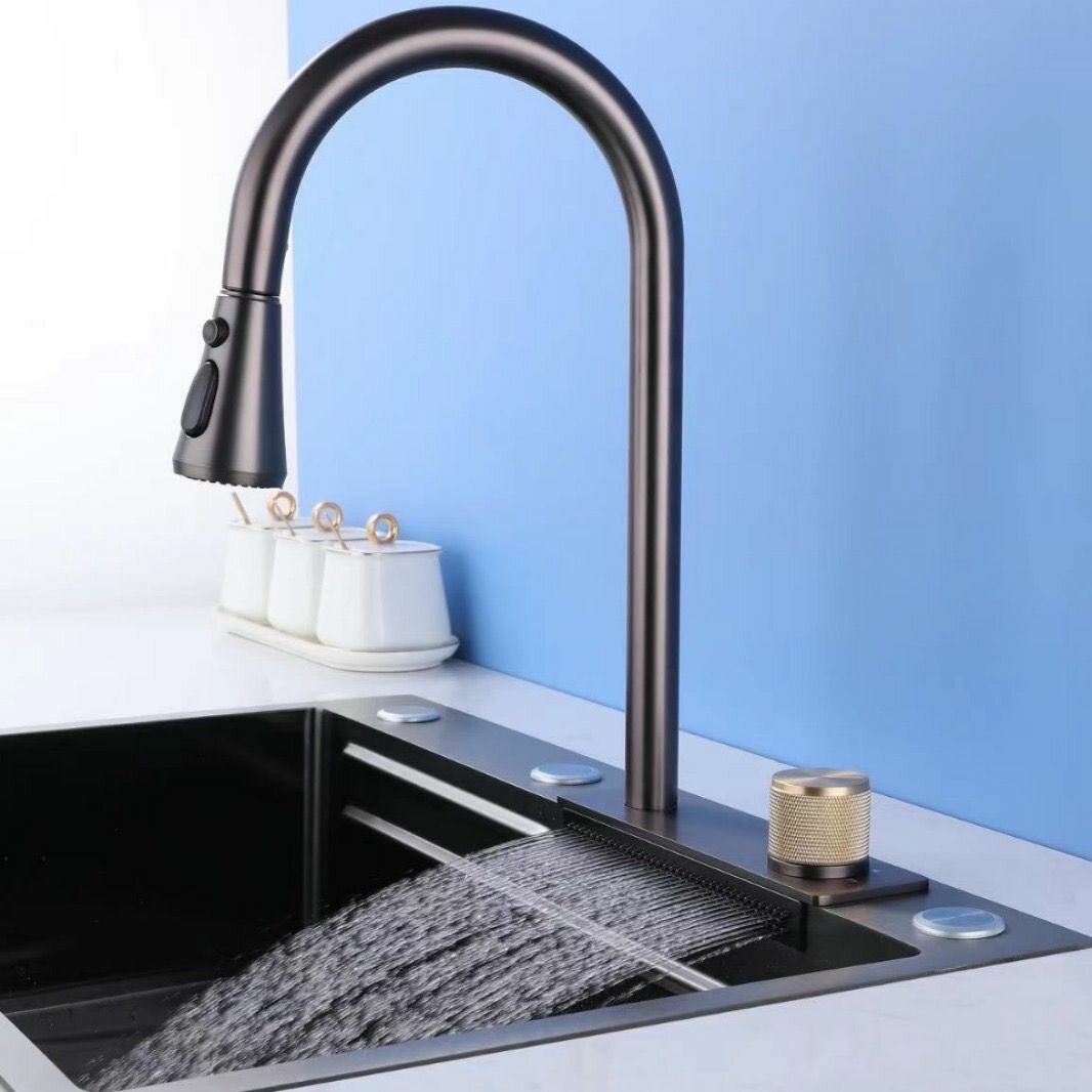 Смеситель для многофункциональной кухонной мойки с водопадом Графитовый