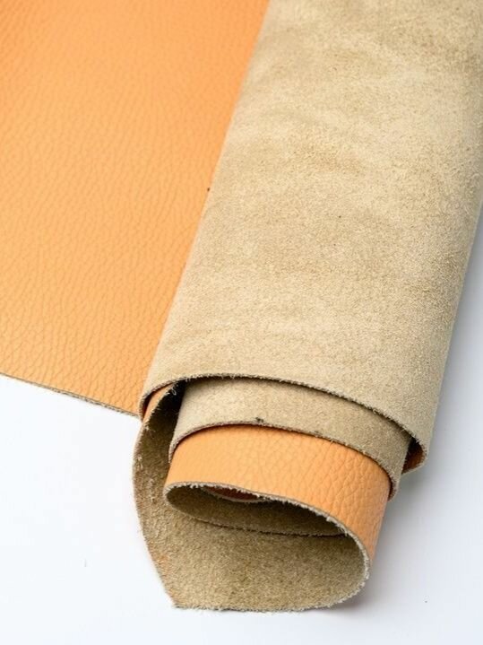 Кожа натуральная галантерейная в листах. Флотер. А3. Персиковый пушок