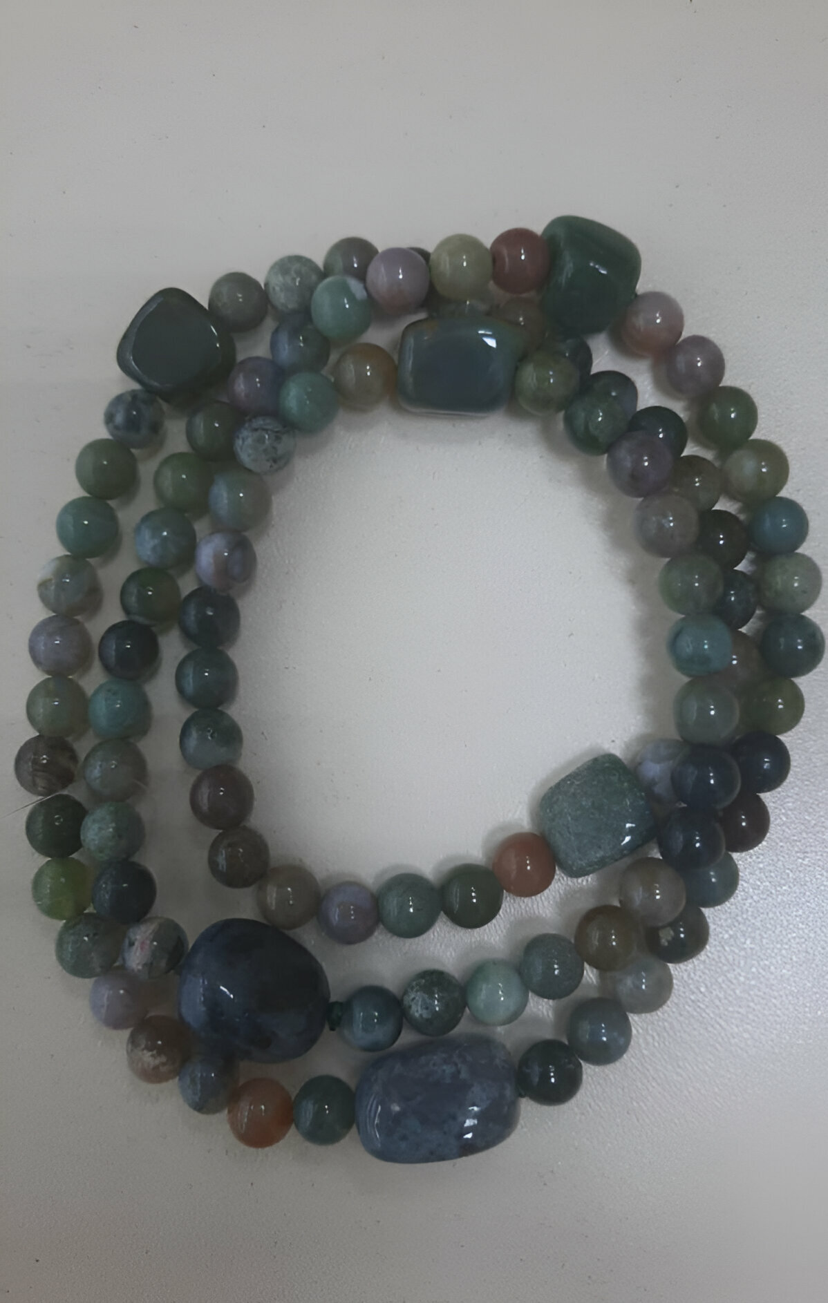 Колье, яшма