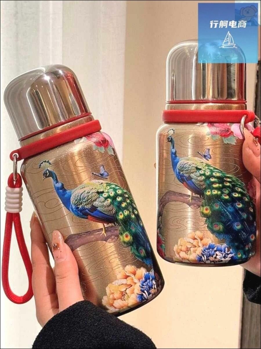 Термос Ударопрочный корпус, С ручкой, Крышка-чашка, 0.6L