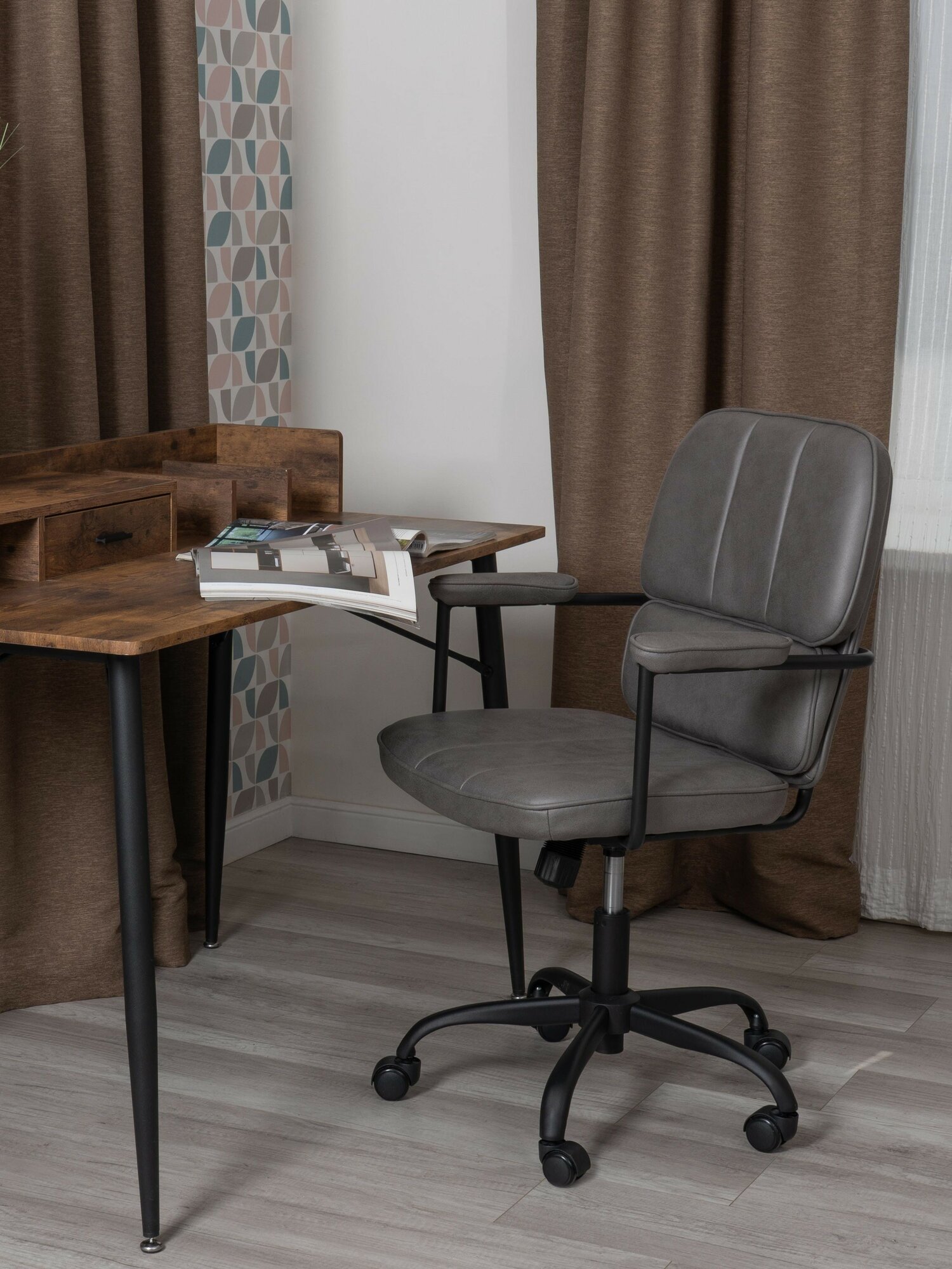 Компьютерное офисное кресло TetChair ALPHA, иск. замша, серый