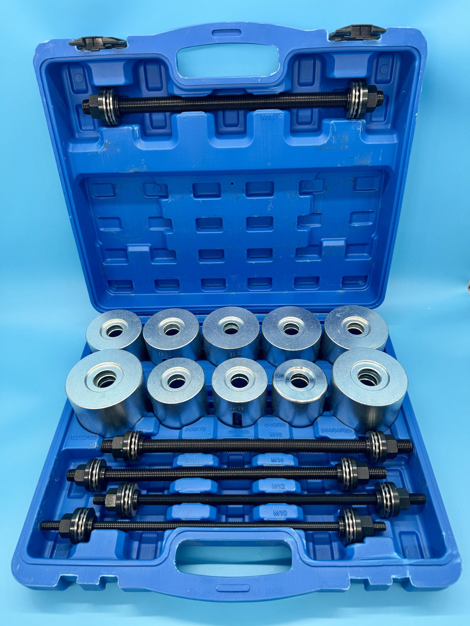 Набор для замены, выпрессовки, снятия, установки сайлентблоков, втулок и подшипников универсальный 27 предметов