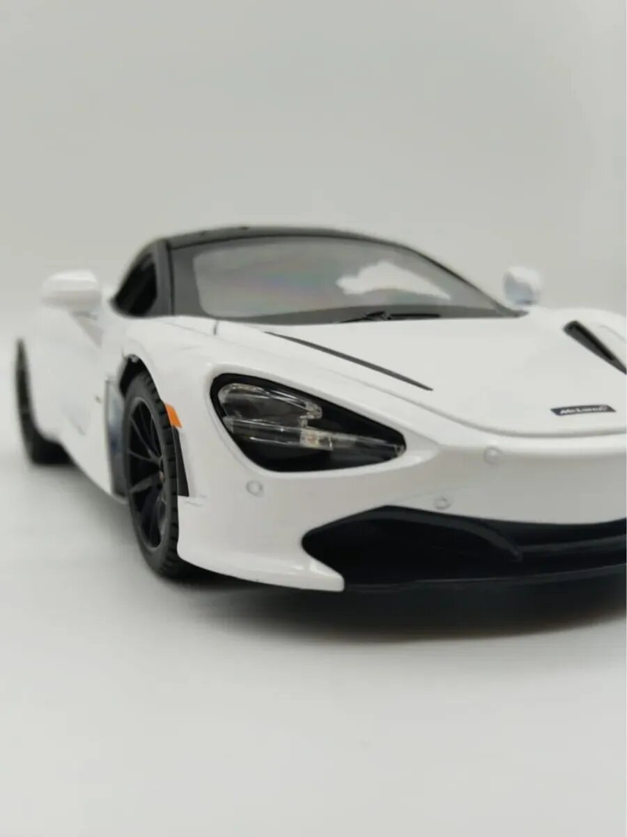 Металлическая Машинка 1:24 McLaren 720S Макларен