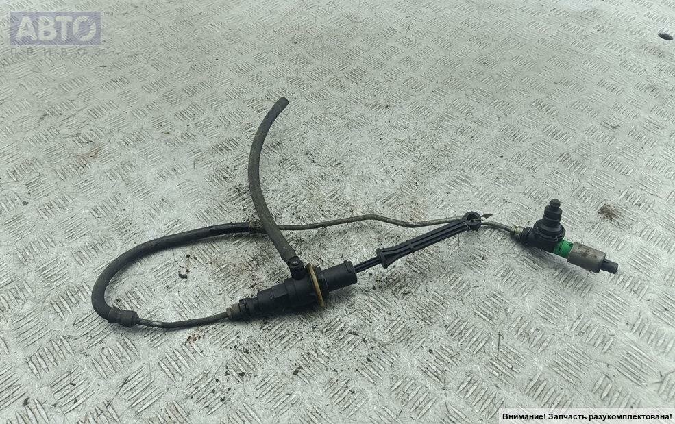 Цилиндр сцепления главный Renault Laguna 2 (2001-2007)