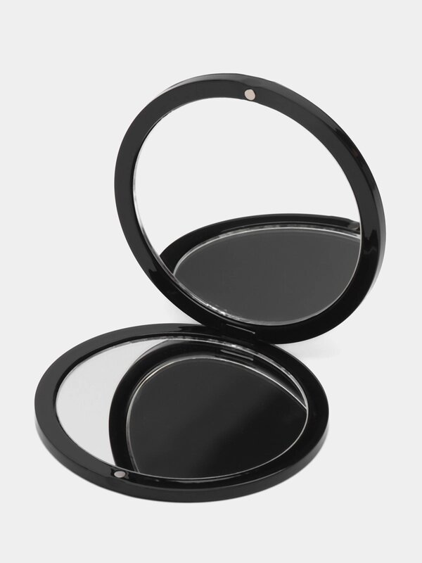 Зеркало круглое маленькое косметическое