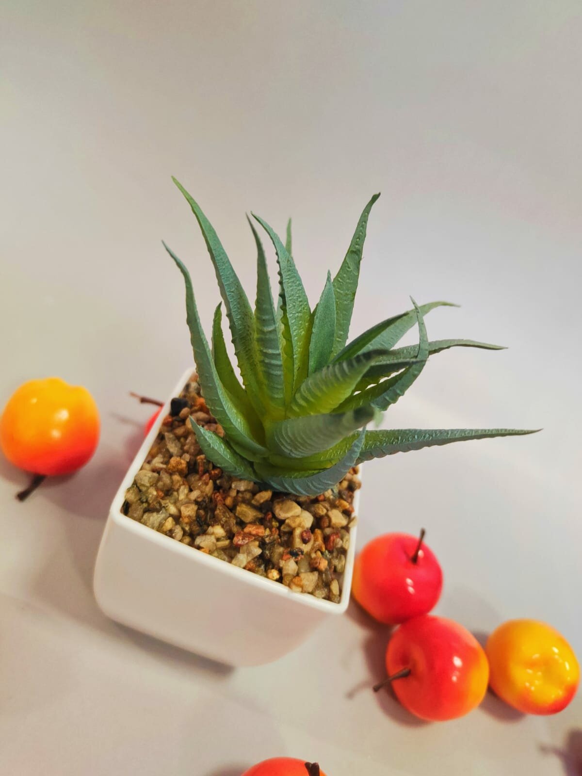 Искусственные растения, Суккулент Алоэ в кашпо (светло зеленый)