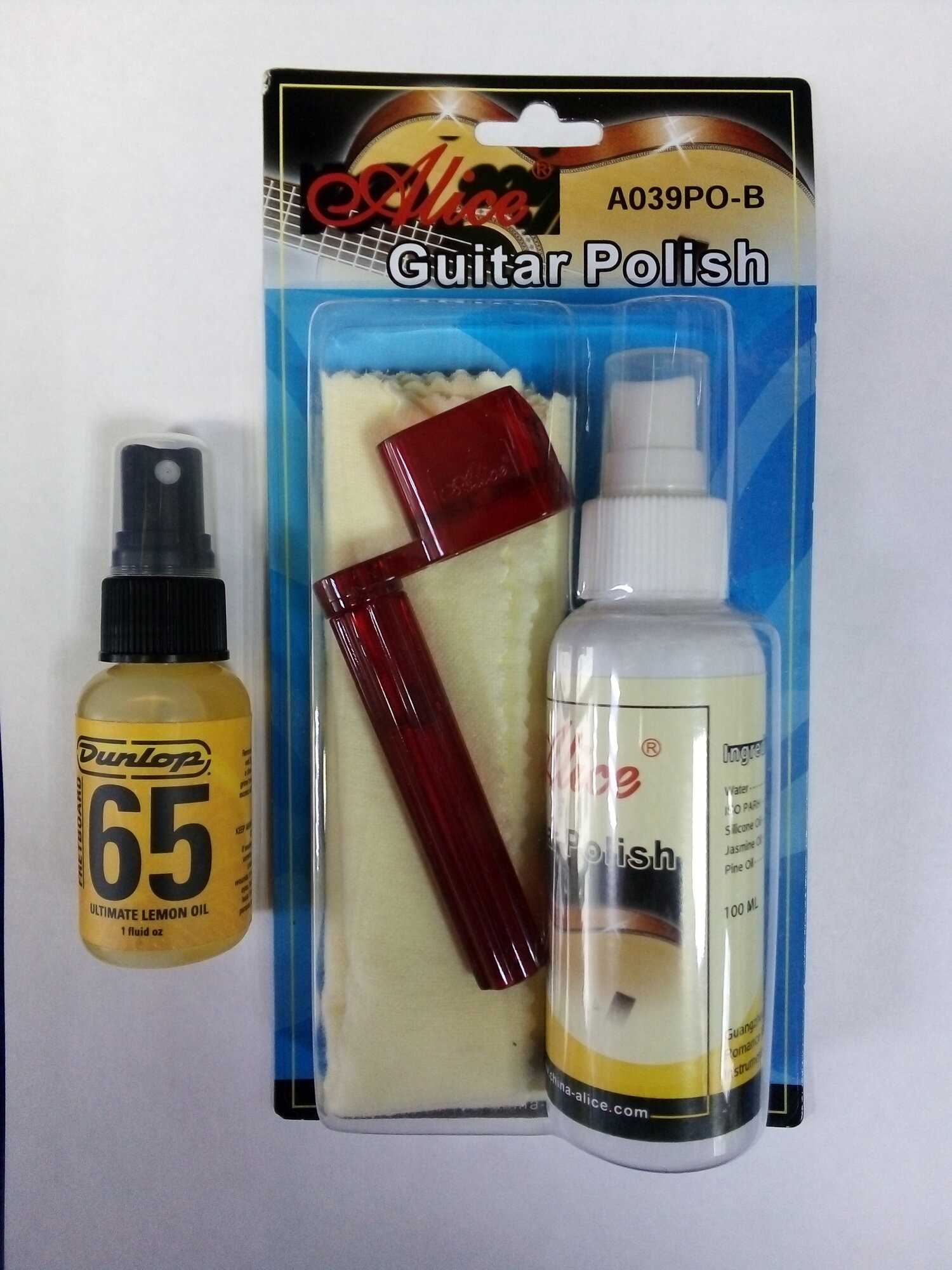 Набор для ухода за гитарой / Набор для полировки и чистки корпуса и грифа гитары, лимонное масло Dunlop, салфетка, машинка для намотки струн