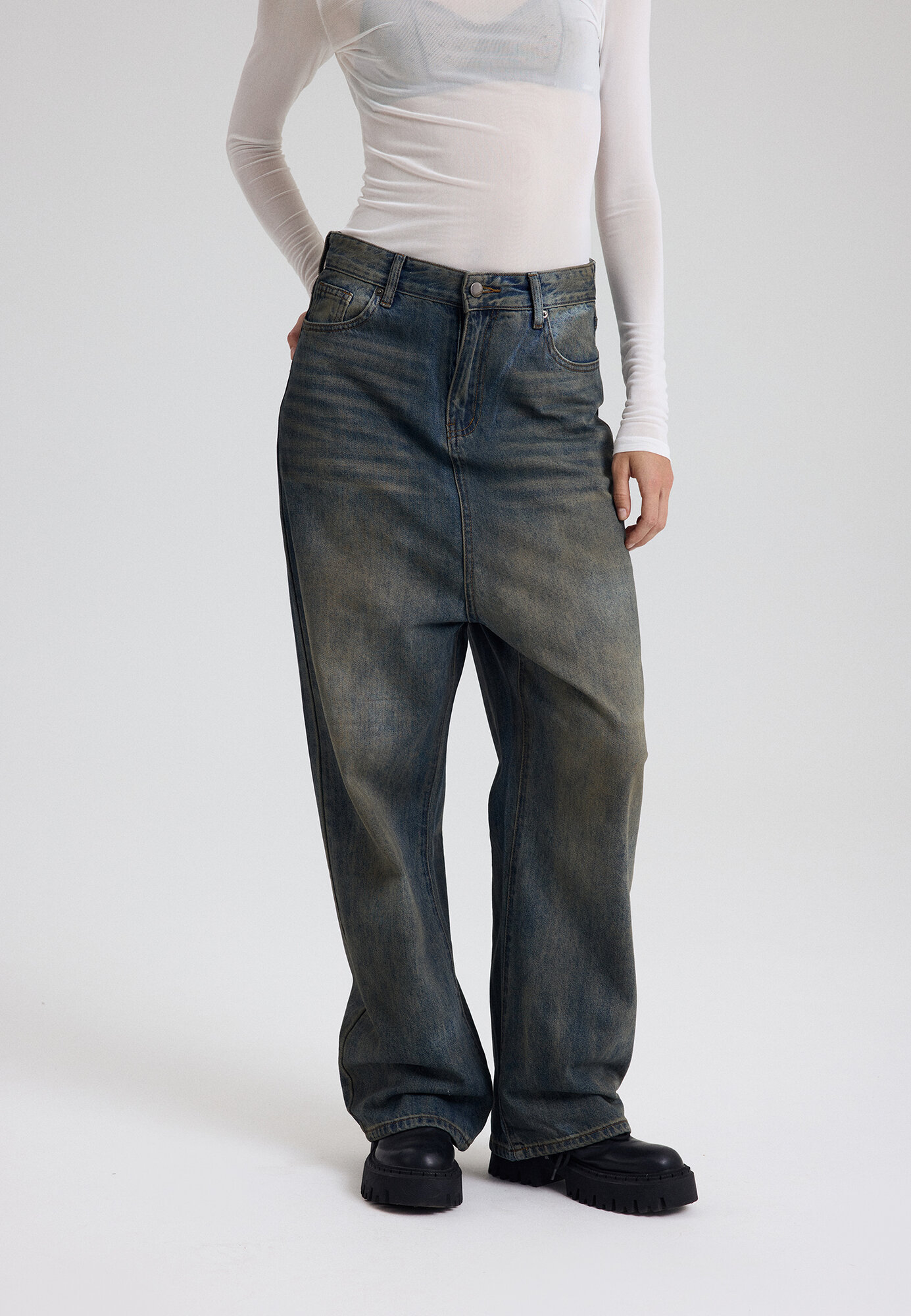 Джинсы багги 