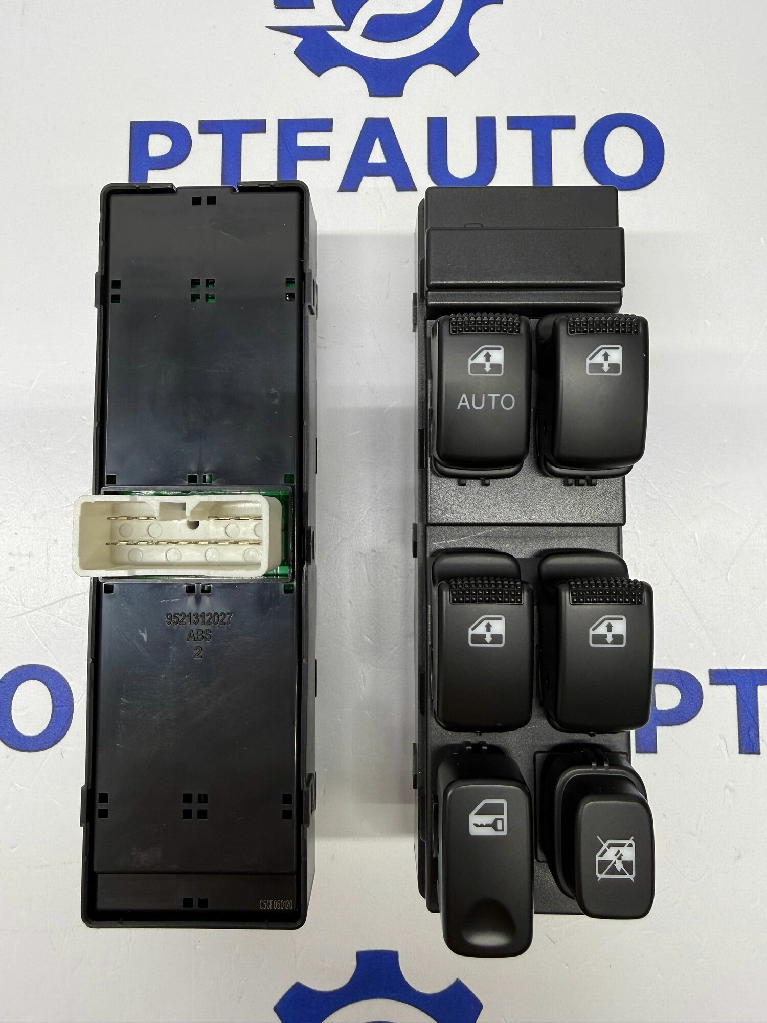 Блок управления стеклоподъемниками Kia Cerato