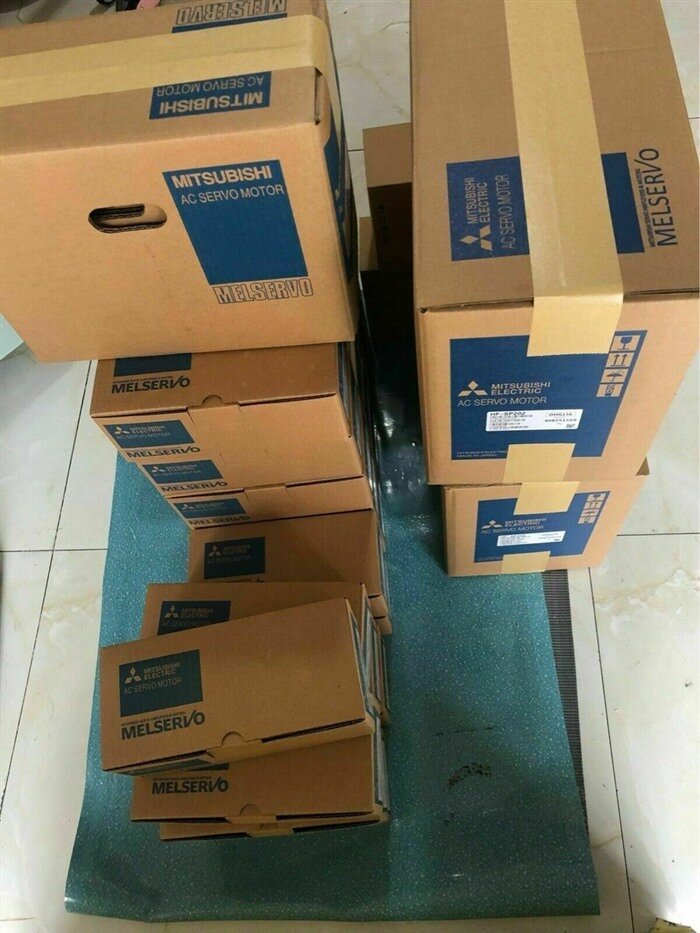 Модуль MITSUBISHI HG-SR152K AC Servo Motor HGSR152K
