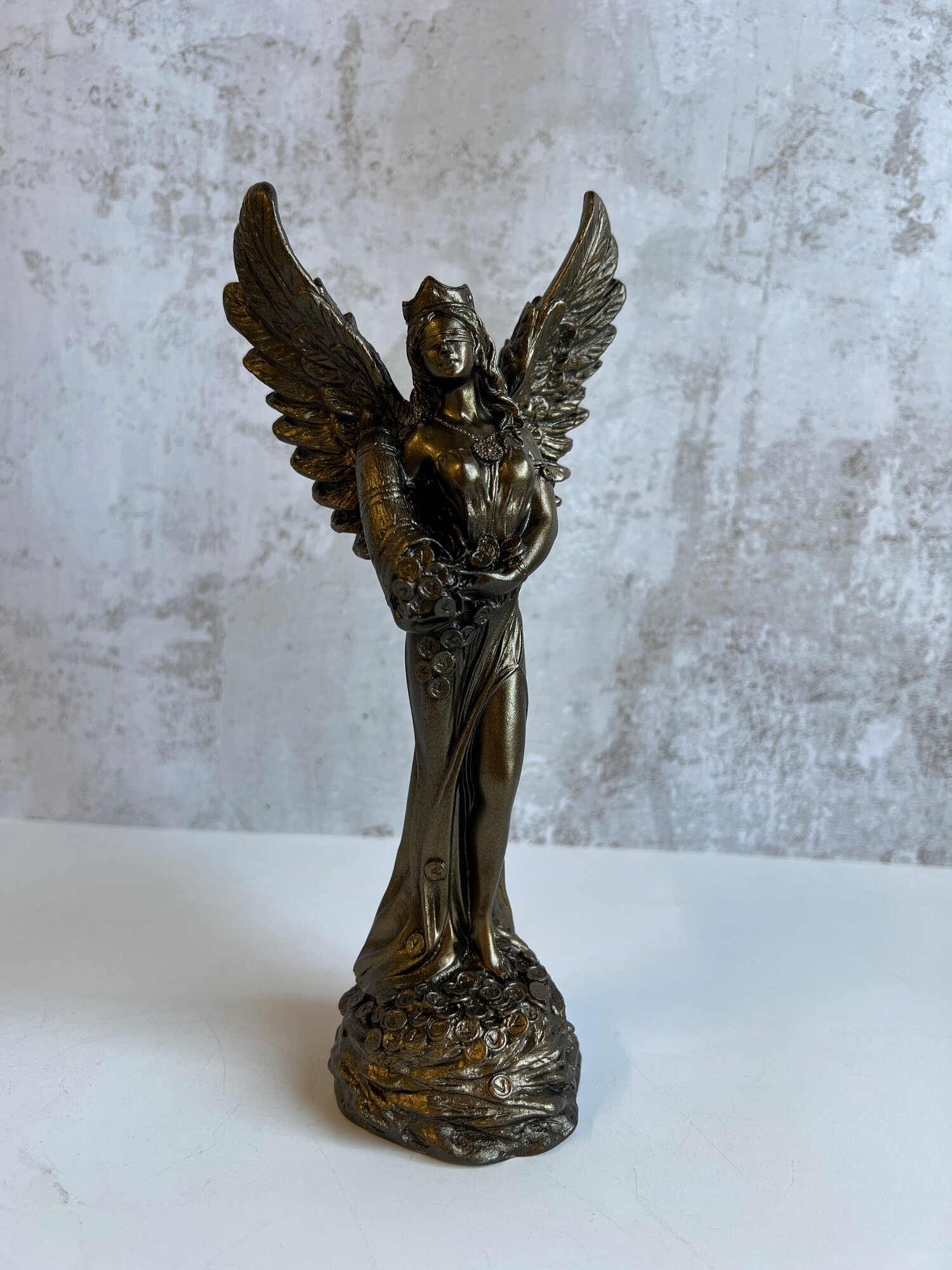 Статуэтка Фортуна богиня удачи с крыльями, гипс