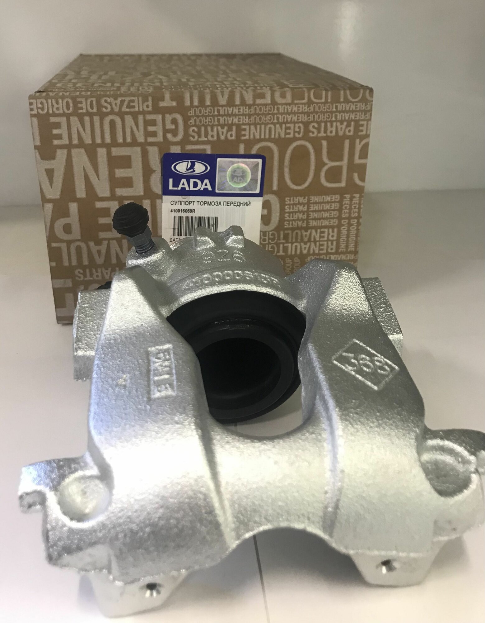 Суппорт передний правый для а/м Renault Sandero