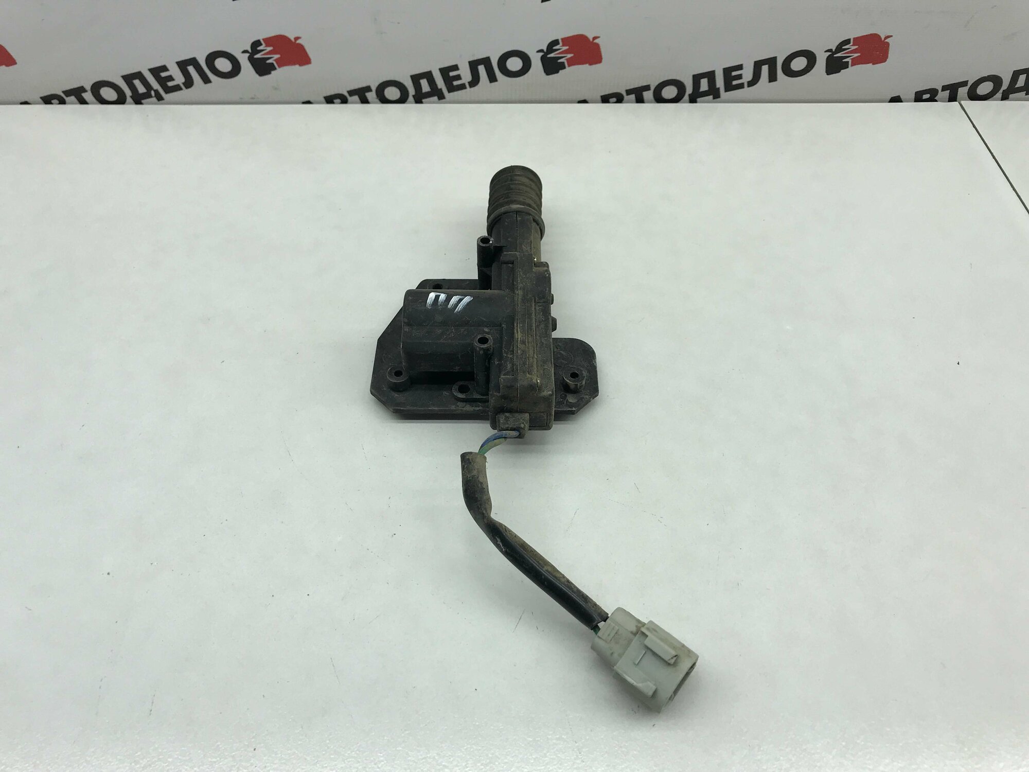 Активатор двери п/п Chery Amulet (A15) 2007