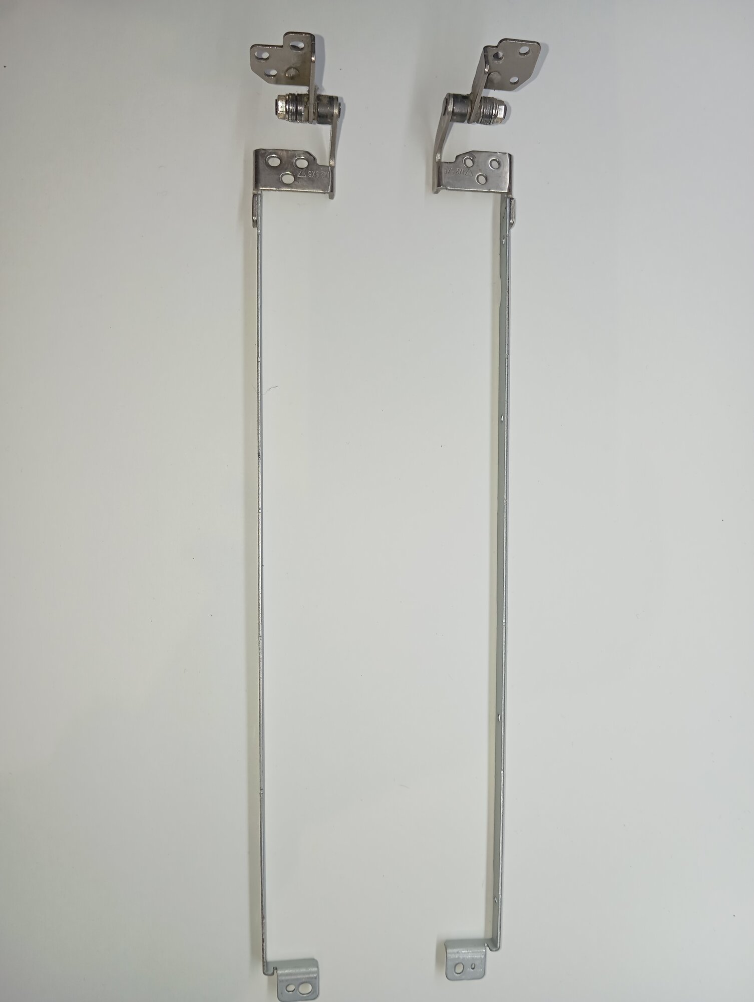 Петли Acer Aspire 5530