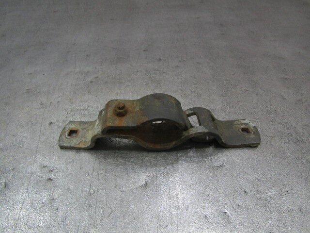 Кронштейн крепления заднего брызговика Scania 6-series