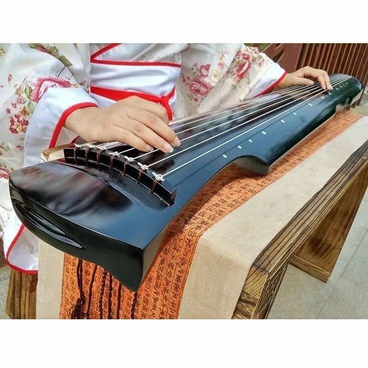Струнный инструмент — фото 1