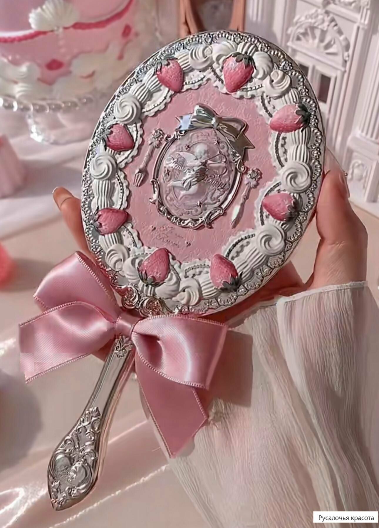 Периферийные устройства серии Flower Knows Strawberry Cupid