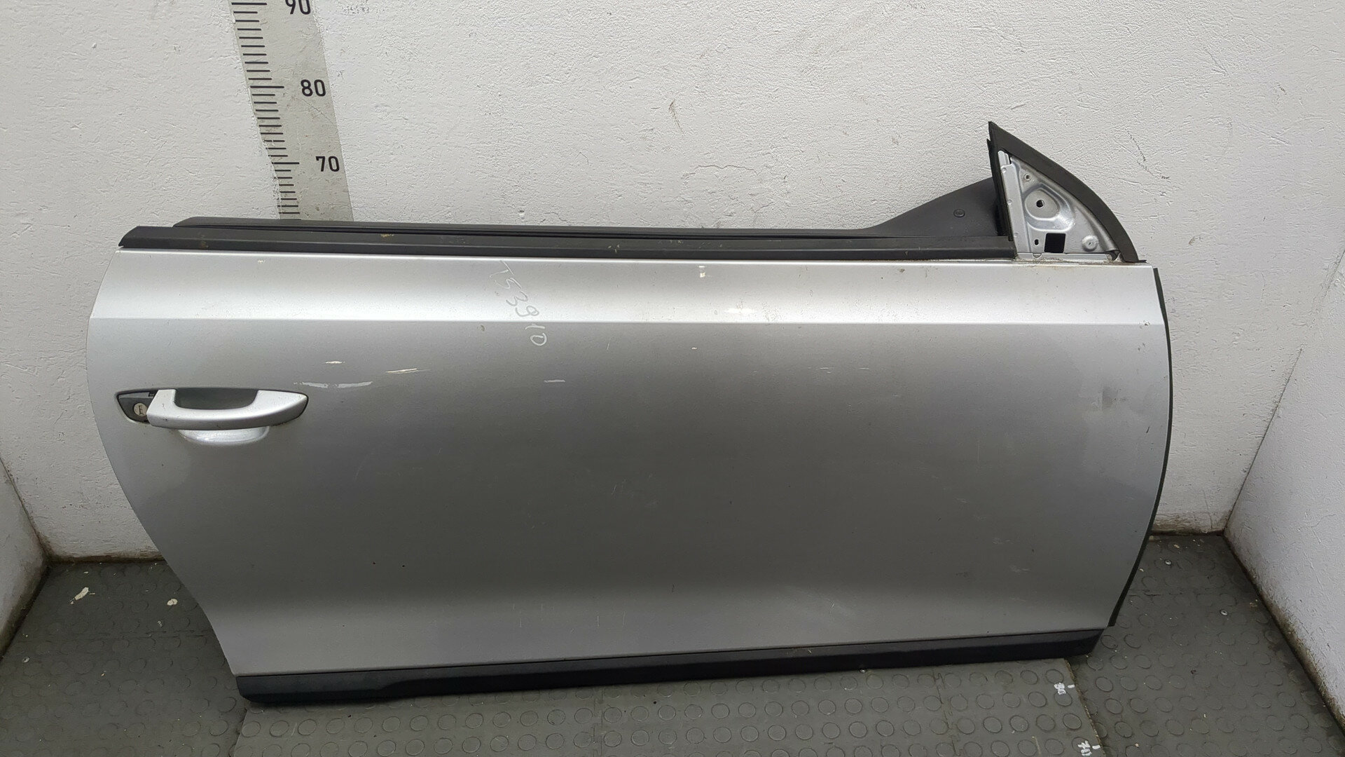 Дверь боковая (легковая) правая передняя Volkswagen Scirocco Б/У