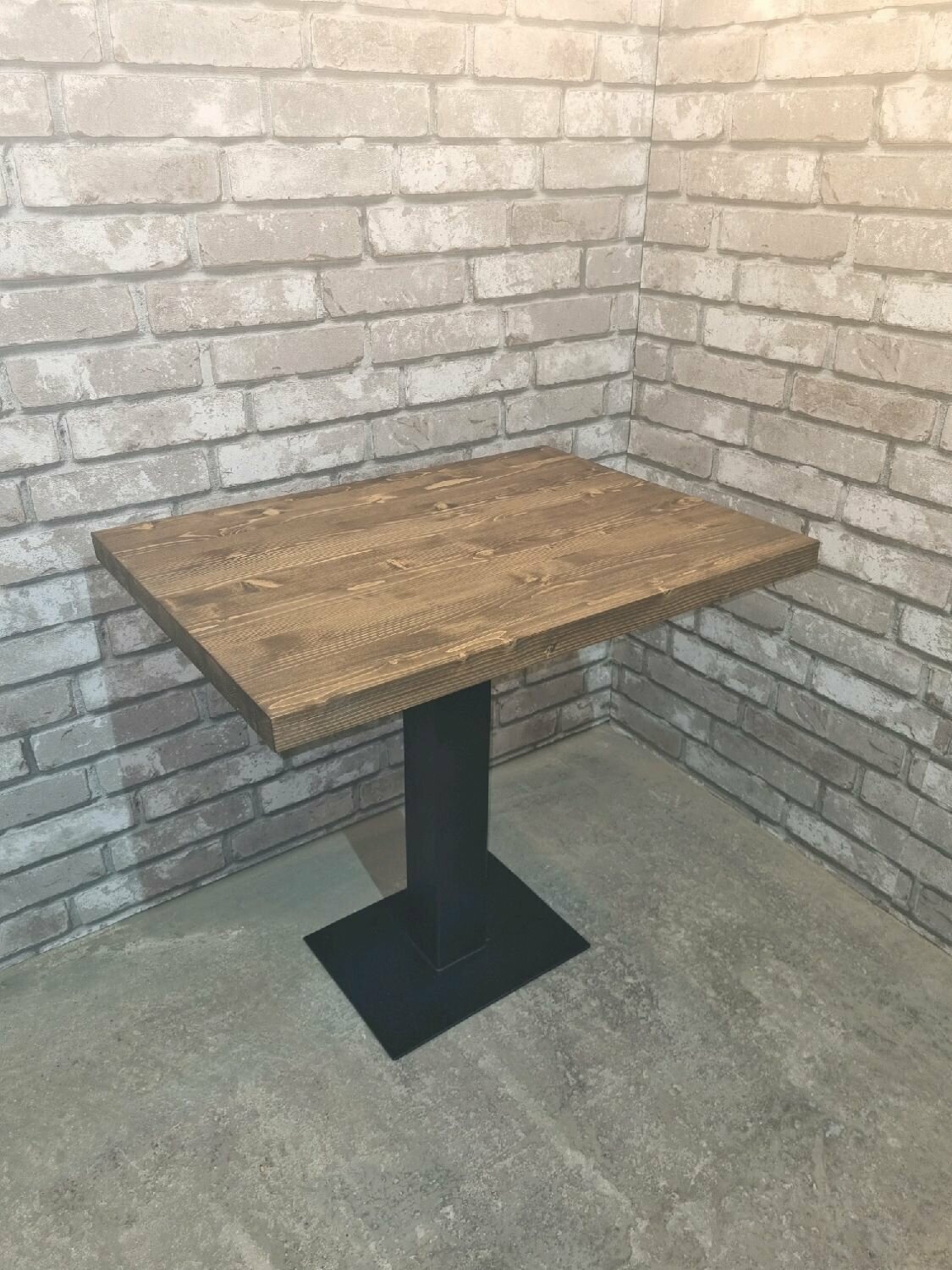 Стол "EasyLOFT" в стиле лофт, массив хвойных пород, 90х60х75 см.