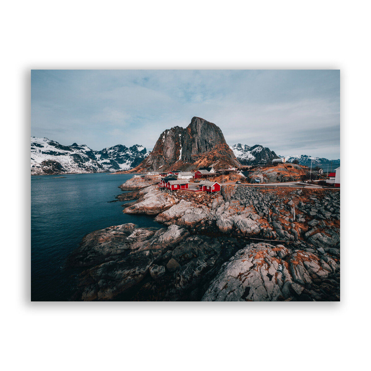 Постер, плакат на бумаге / Природа Норвегии - Горы / Размер 30 x 40 см