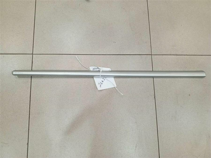 Молдинг двери передней левой от Volkswagen Polo 3 1994-2001