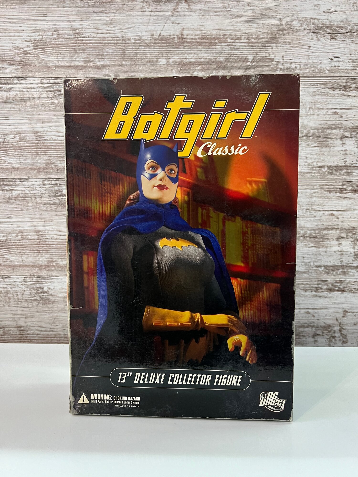 Фигурка Бэтгёрл Batgirl Classic