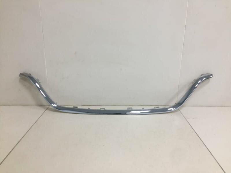 Накладка на решетку радиатора Renault Logan 2 2014 кат.номер: 623857618R