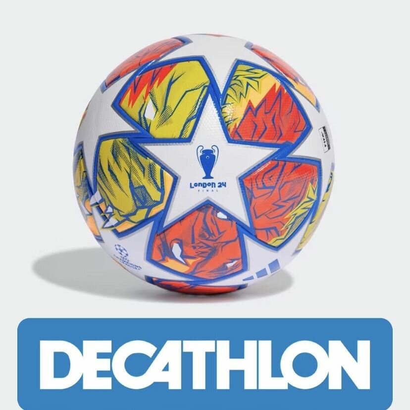 Футбольный мяч