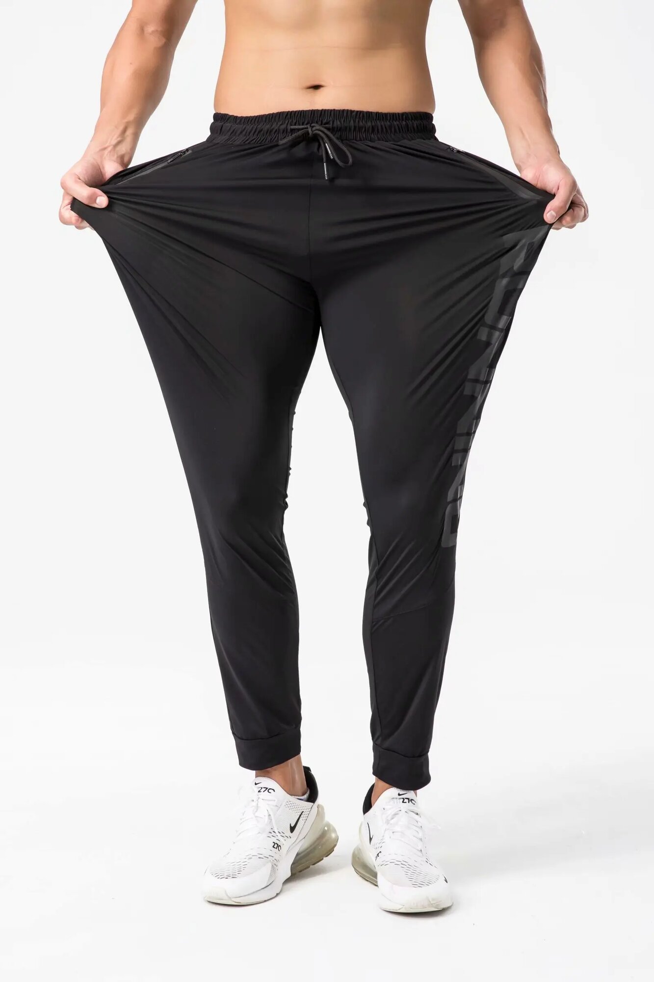 Брюки спортивные