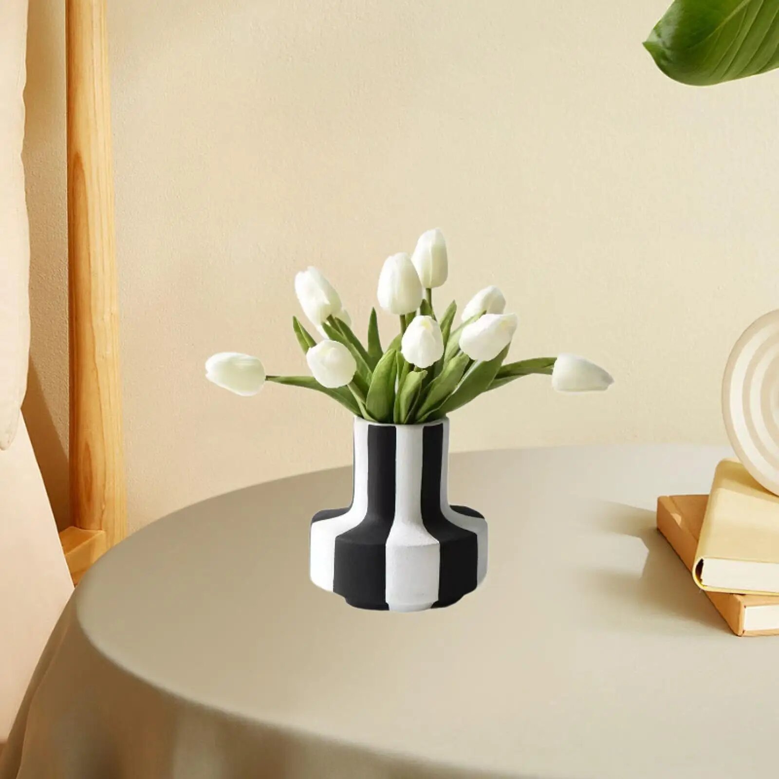 Керамическая ваза Kesoto черно-белая13*7cm декоративное изделие