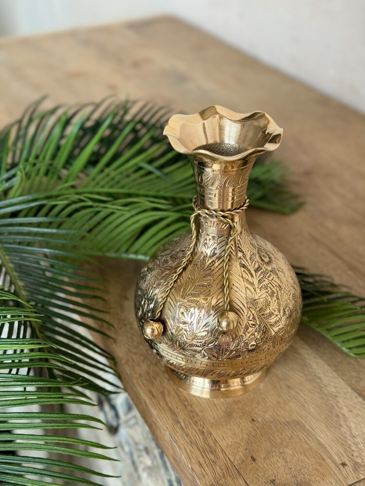 Ваза с бантиком латунь резная CHUNYA JALI 7'