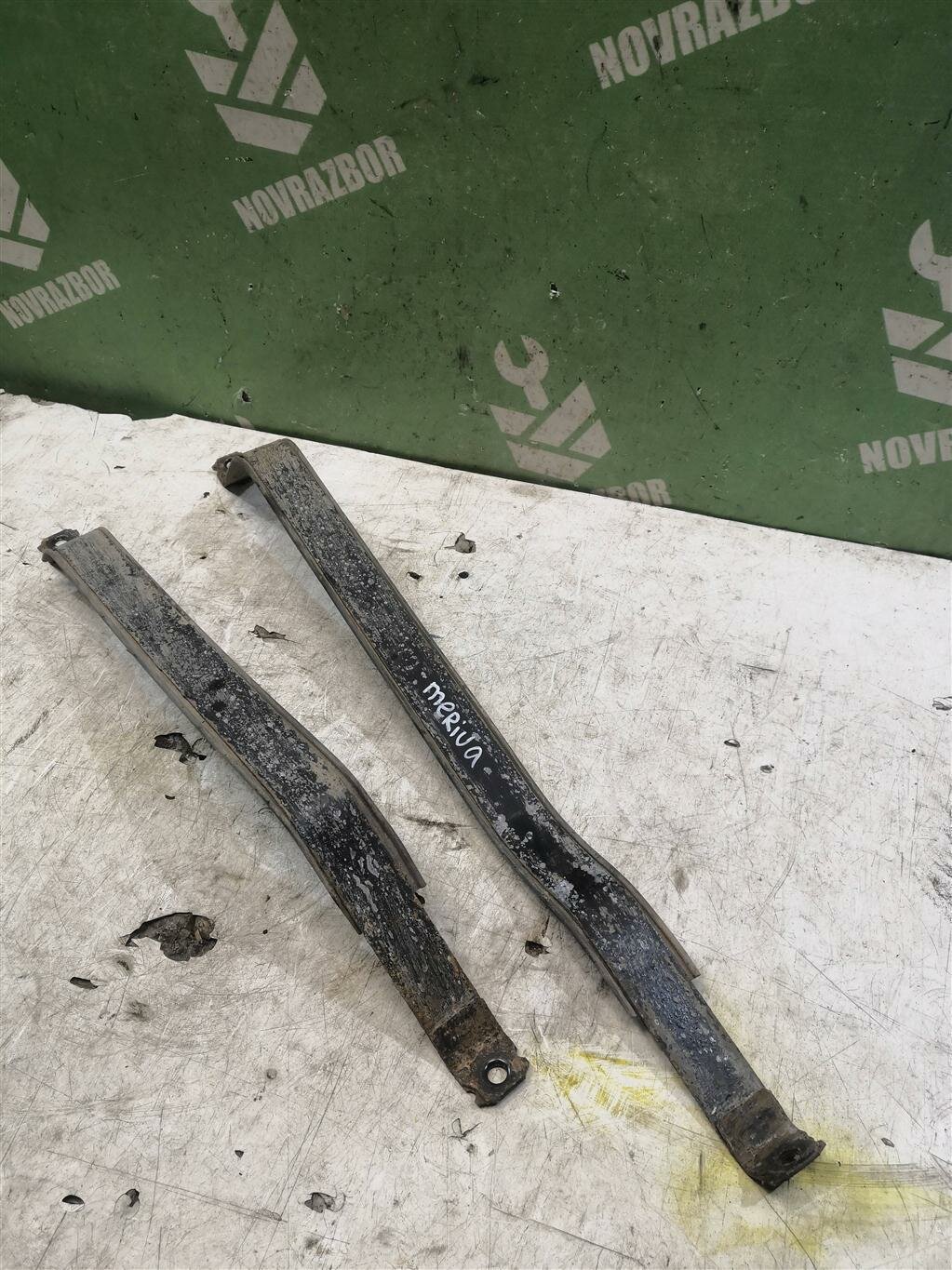 Лента крепление бензобака Opel Meriva 2003-2010