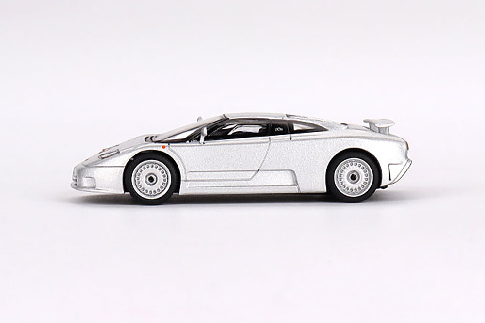 Модель коллекционная MINI GT Bugatti EB110 gt 1995 silver (длина модели 6-10 см) — фото 1