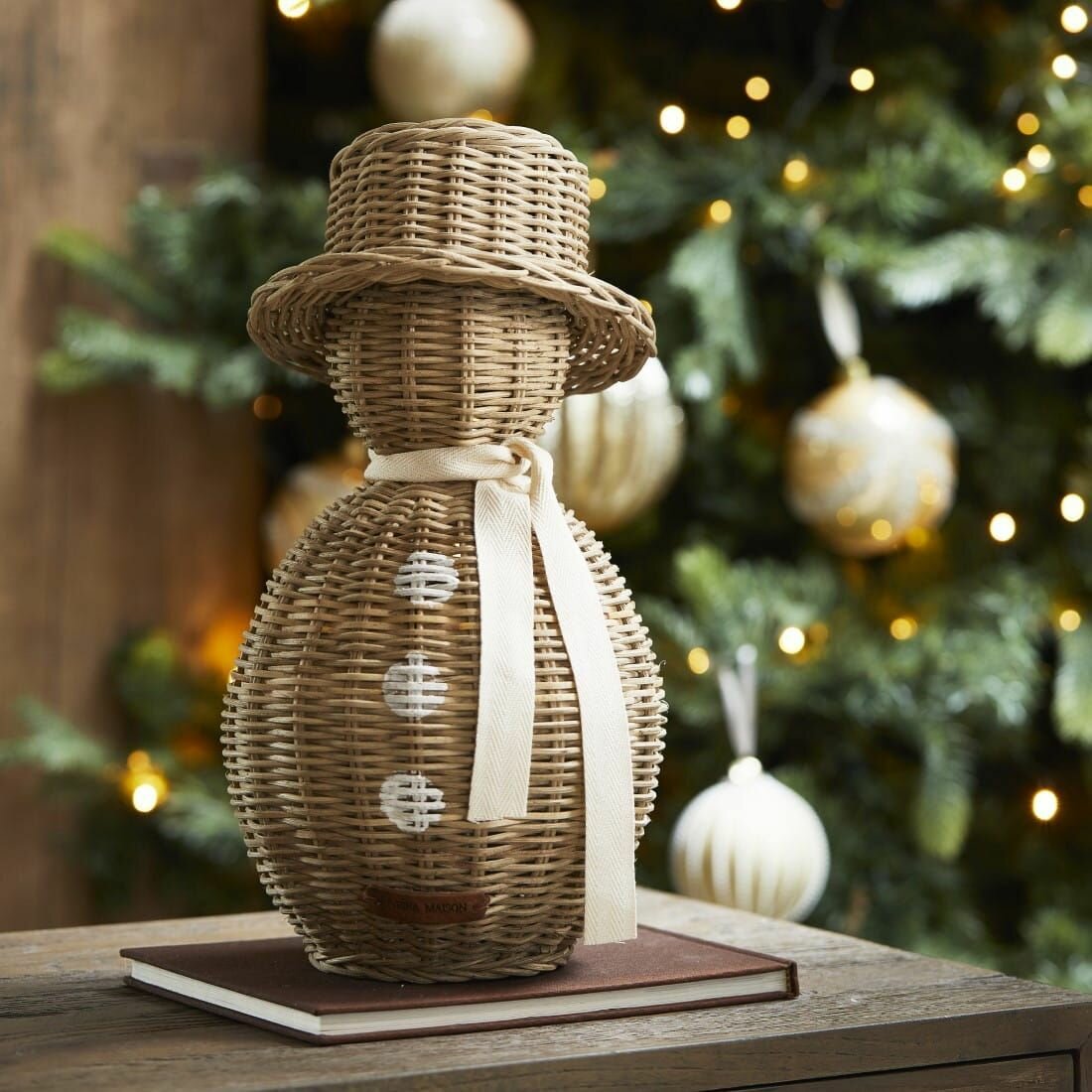 Фигурка Riviera Maison Snowman - "Снеговик", размер L, 1 шт, 21x41 см, из ротанга, коричневый, 570240