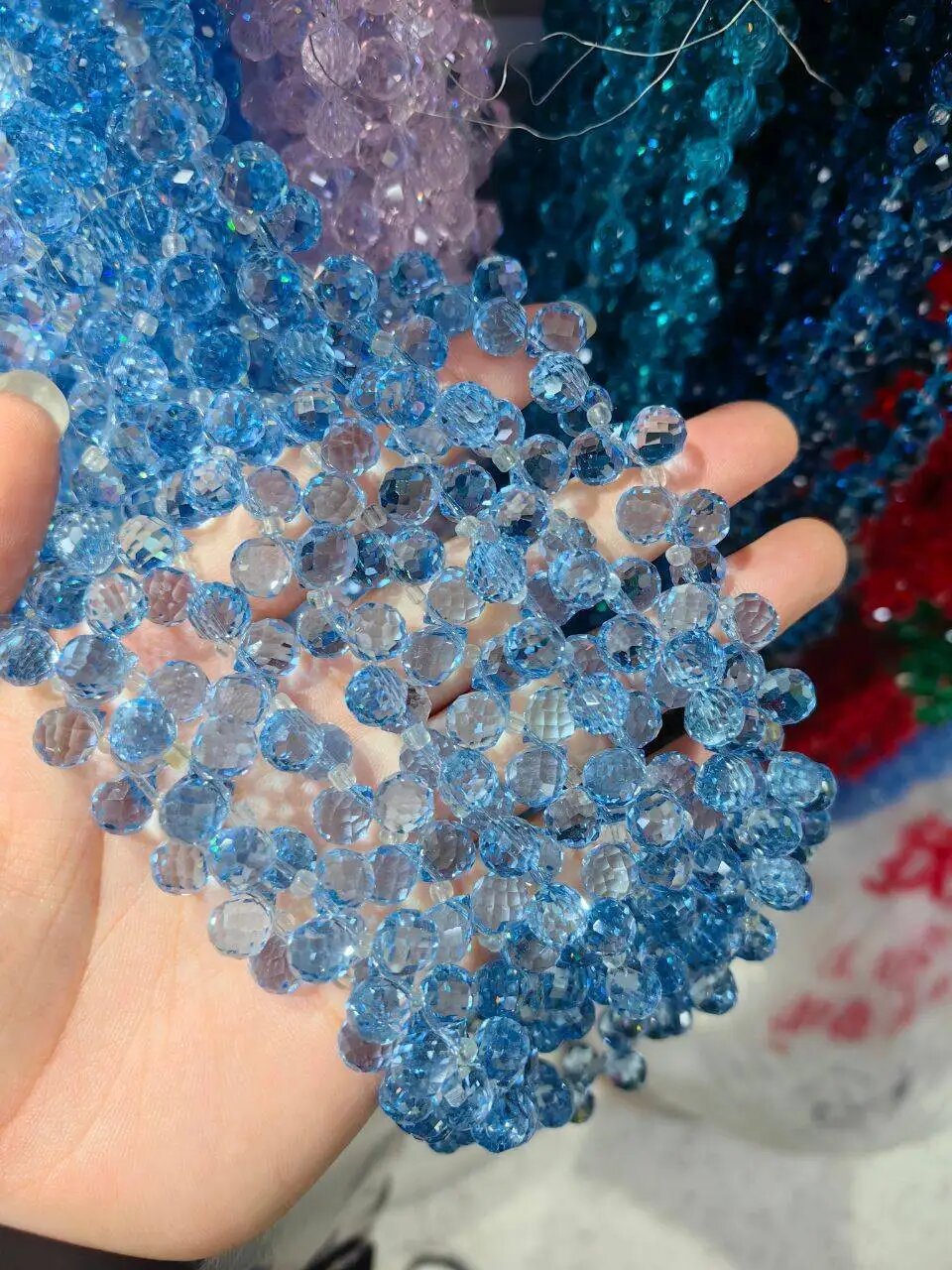 Хрустальные бусины капля 8x10 мм vinswet