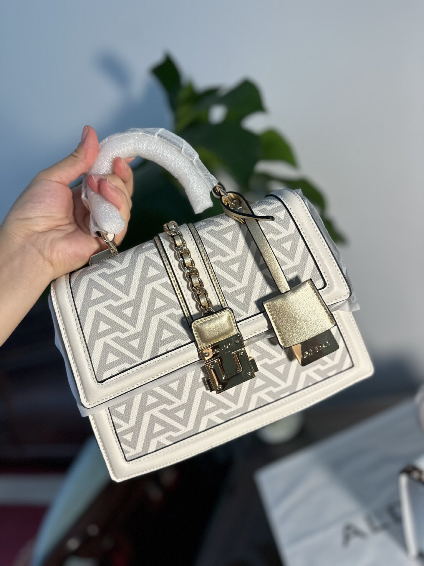 Женская сумка через плечо ALDO, элегантная цветная блокировка, полный принт логотипа, модная для повседневного использования, большая вместимость