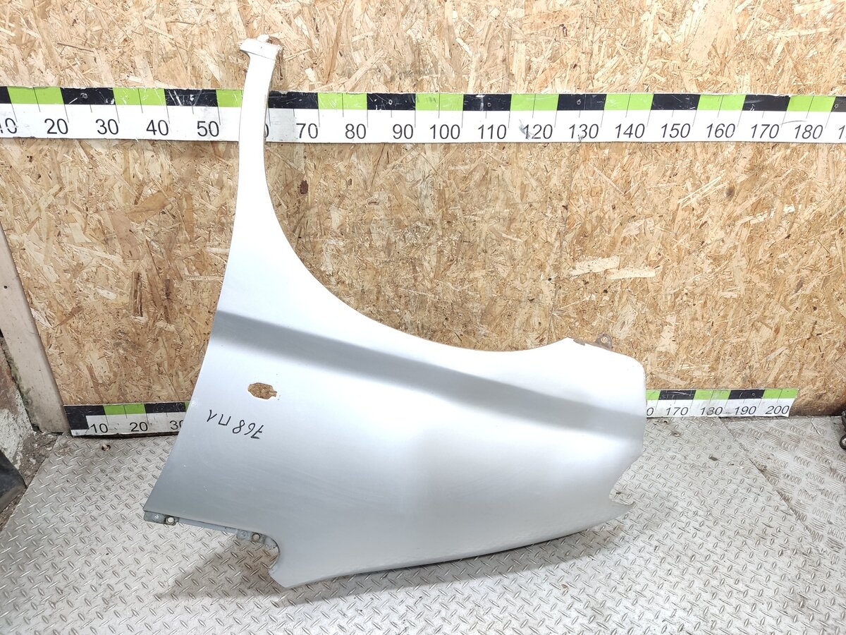 Крыло переднее левое HYUNDAI Starex H1 1997-2007 663114A500