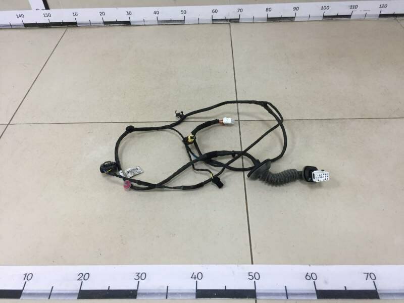 Проводка двери Hyundai ix35 LM 2010-2015 кат.номер: 916502Y520