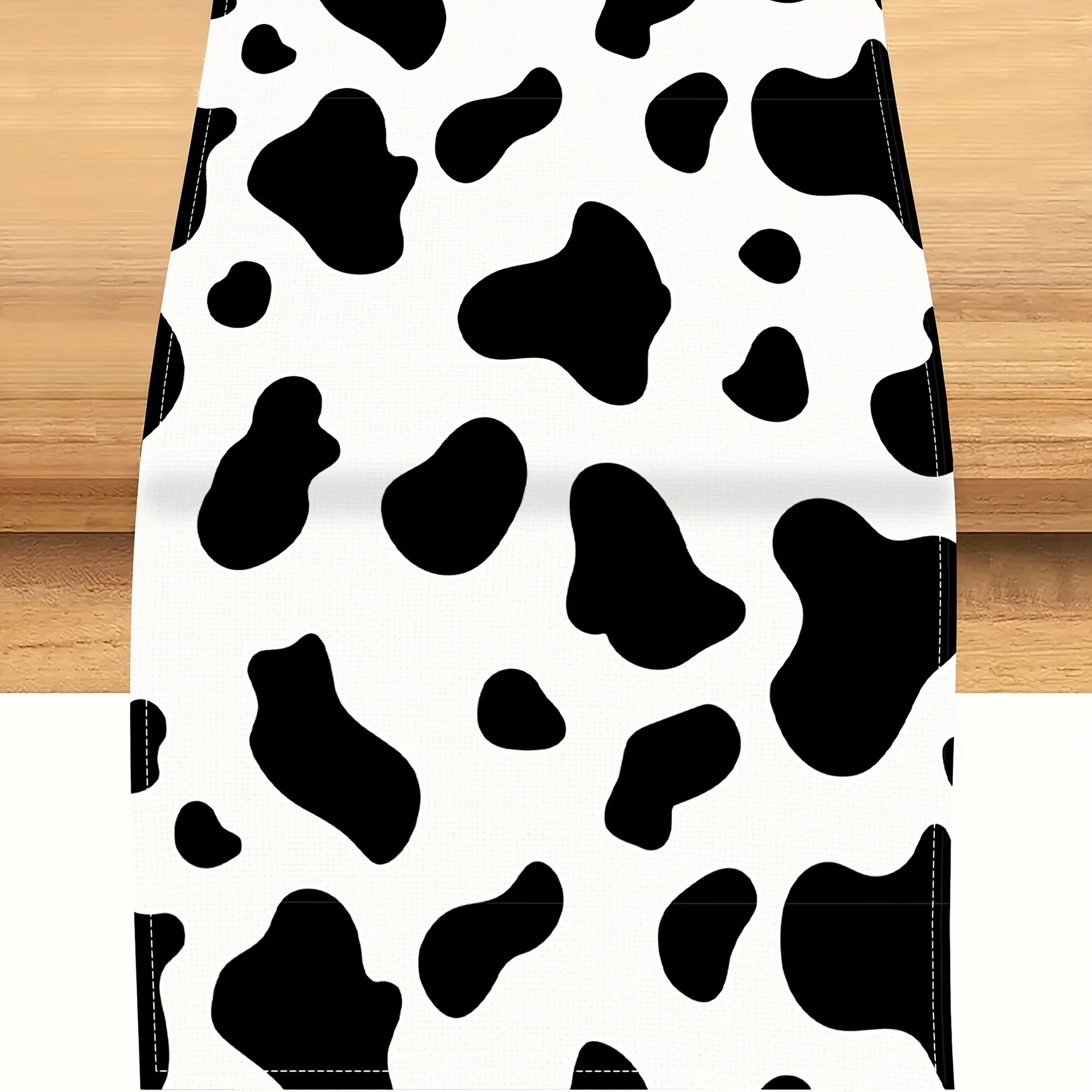 Дорожка на стол Black White Cowhide Print