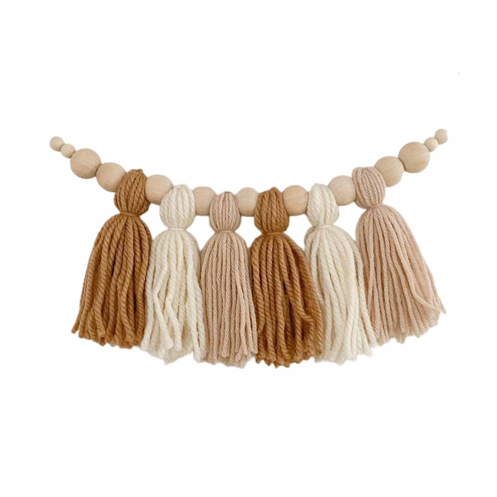Гирлянда с кисточками и деревянными бусинами, - 2