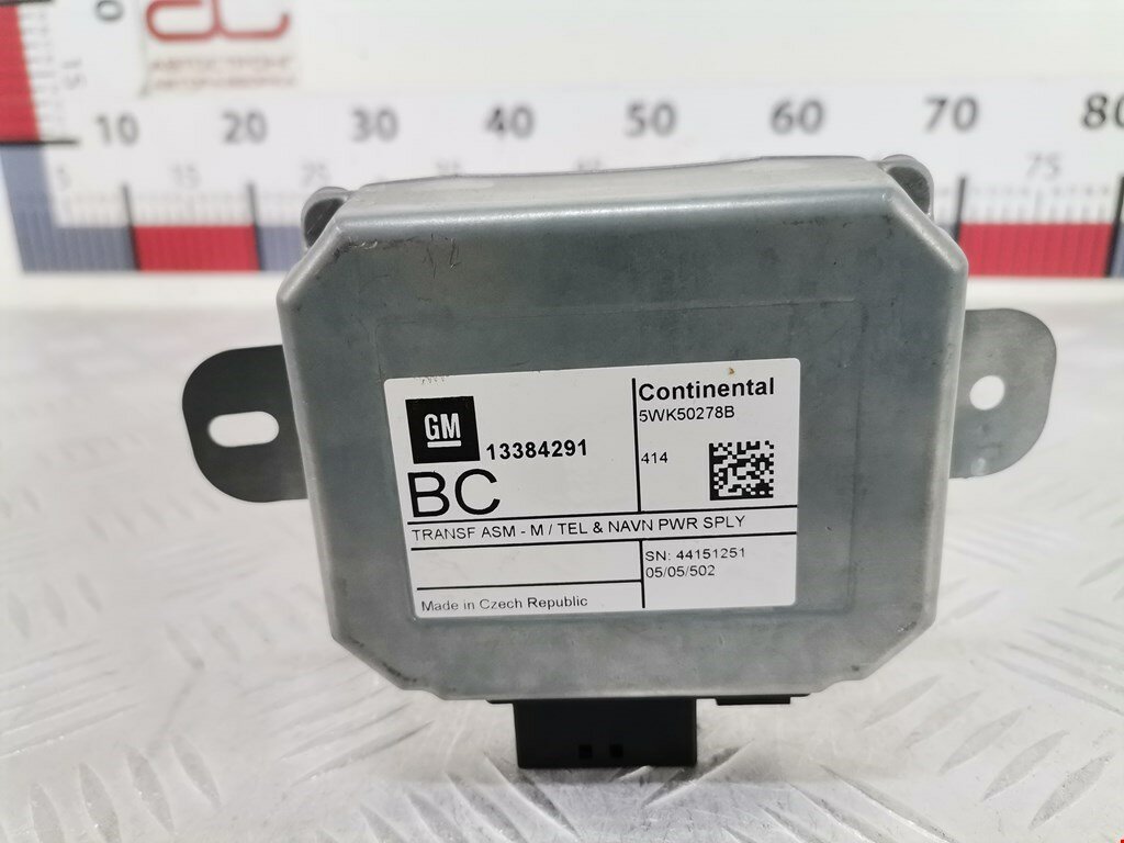 Блок навигации Opel Astra J 13384291 арт. 1686167